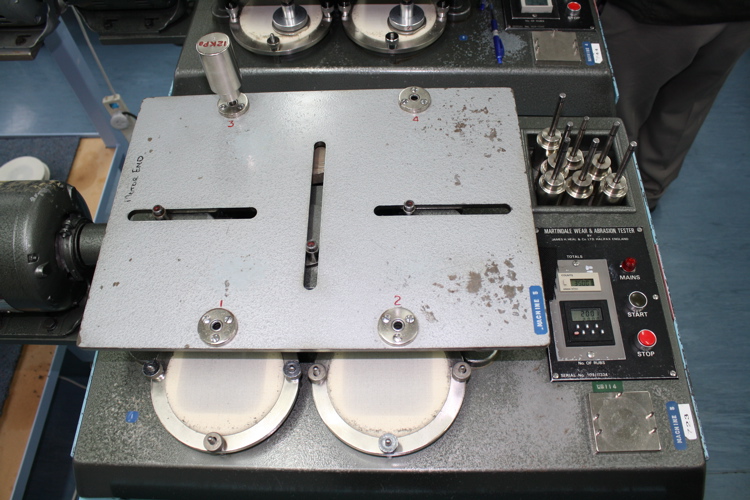 Testing Natural Easy Care fabrics — Science Learning Hub